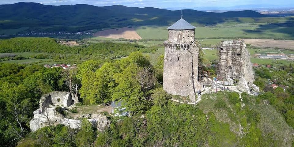 Moto trasa - Z Košíc na Slanský hrad a rozhľadňu Čerešenka | Motozem.sk
